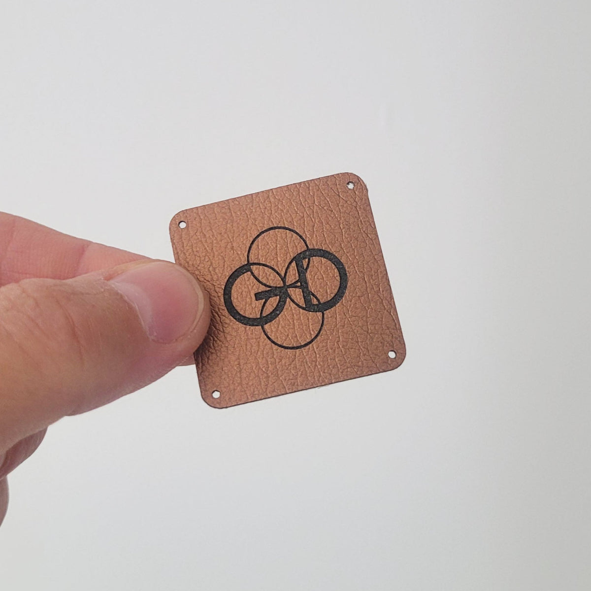 Pearlized Labels - Custom Tags - Fold Over - Rivet Style – GrainDeep